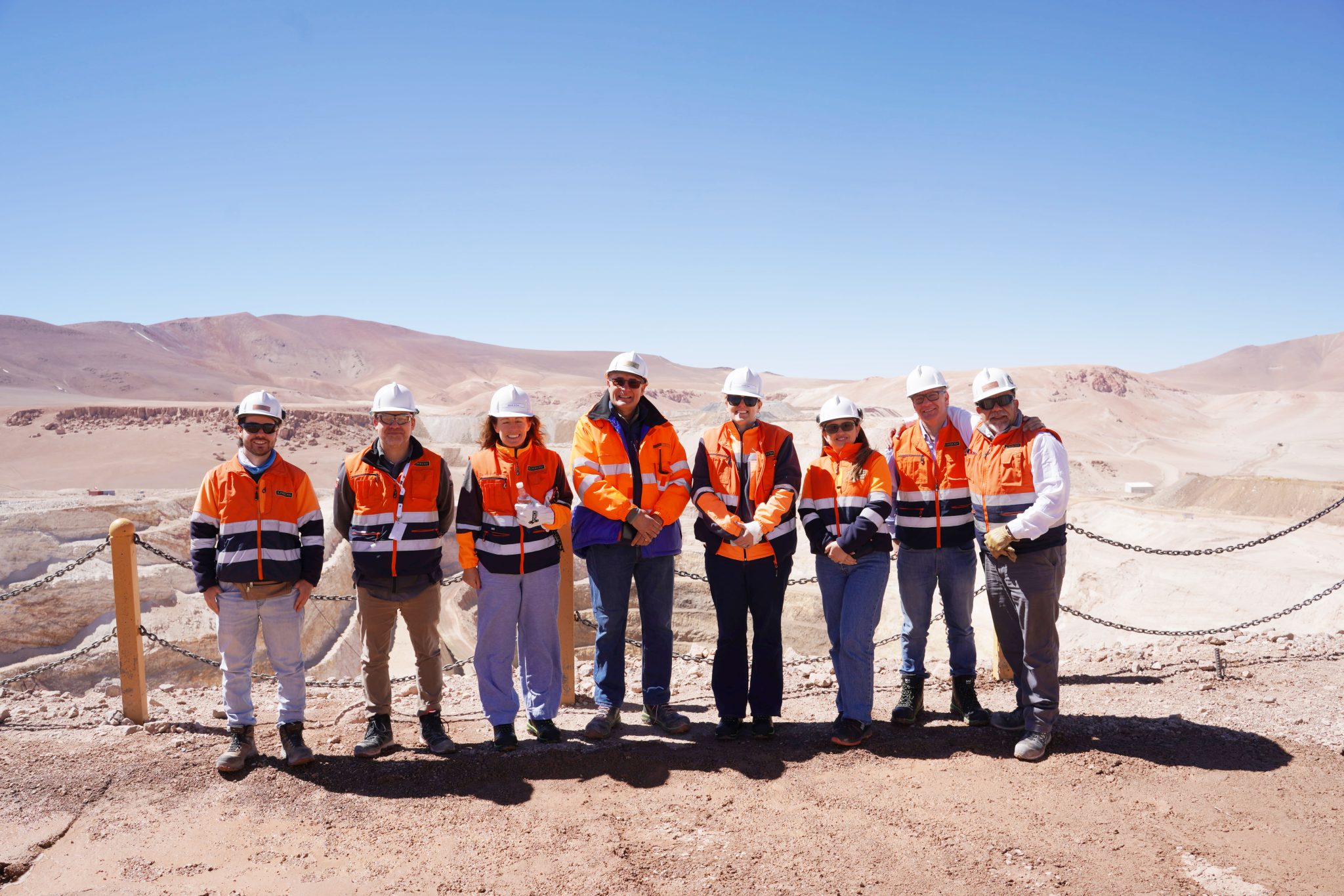 EMBAJADORA DE CANADÁ VISITÓ FAENA LA COIPA DE KINROSS CHILE | Revista ...